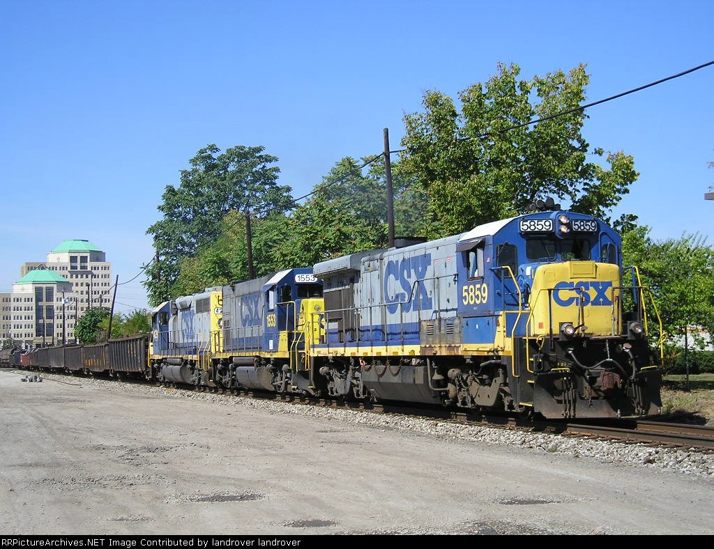 CSXT 5859 On CSX J 783 Eastbound